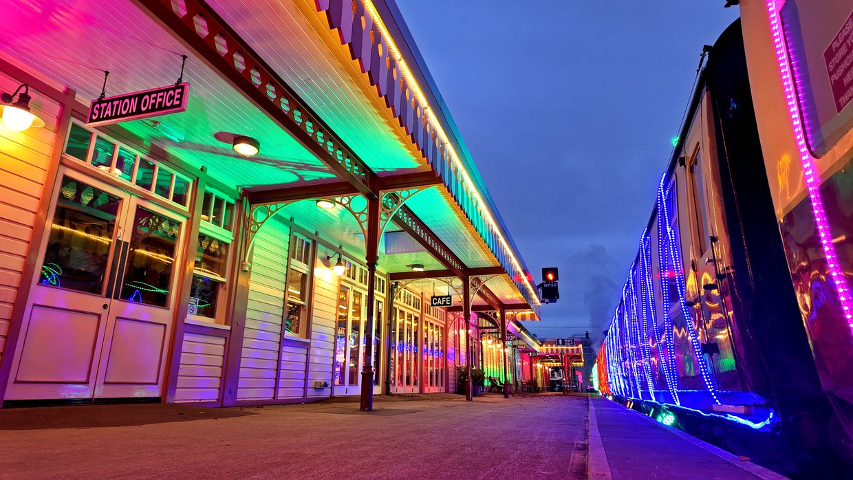 Torquay Festive Train | Alfa Travel